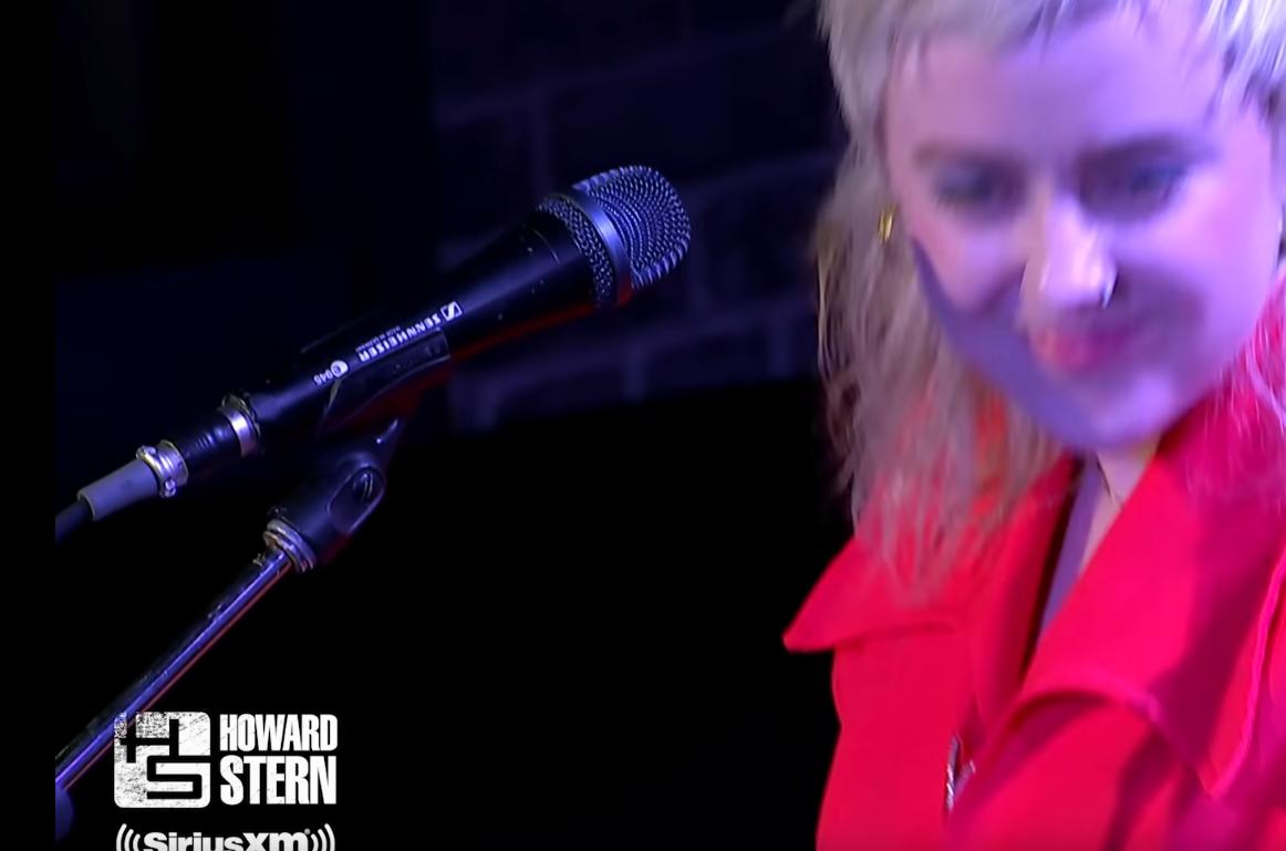 Micro pour chanter: les meilleurs micros chant pour la scene - Guide de ...